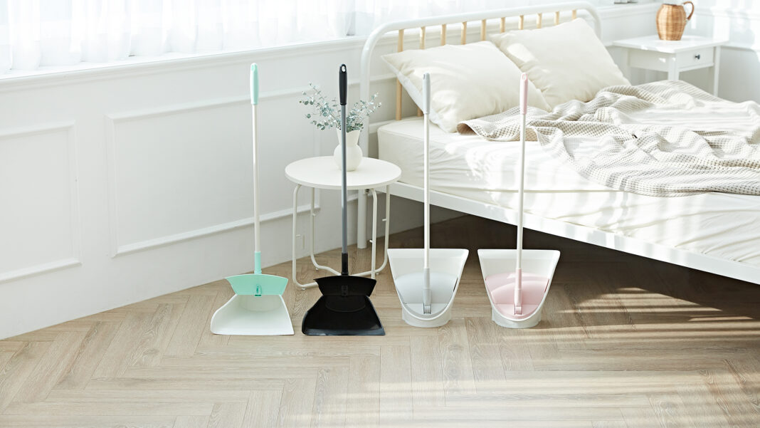 Meet BROOMBI: The SMART BROOM for Modern Living
