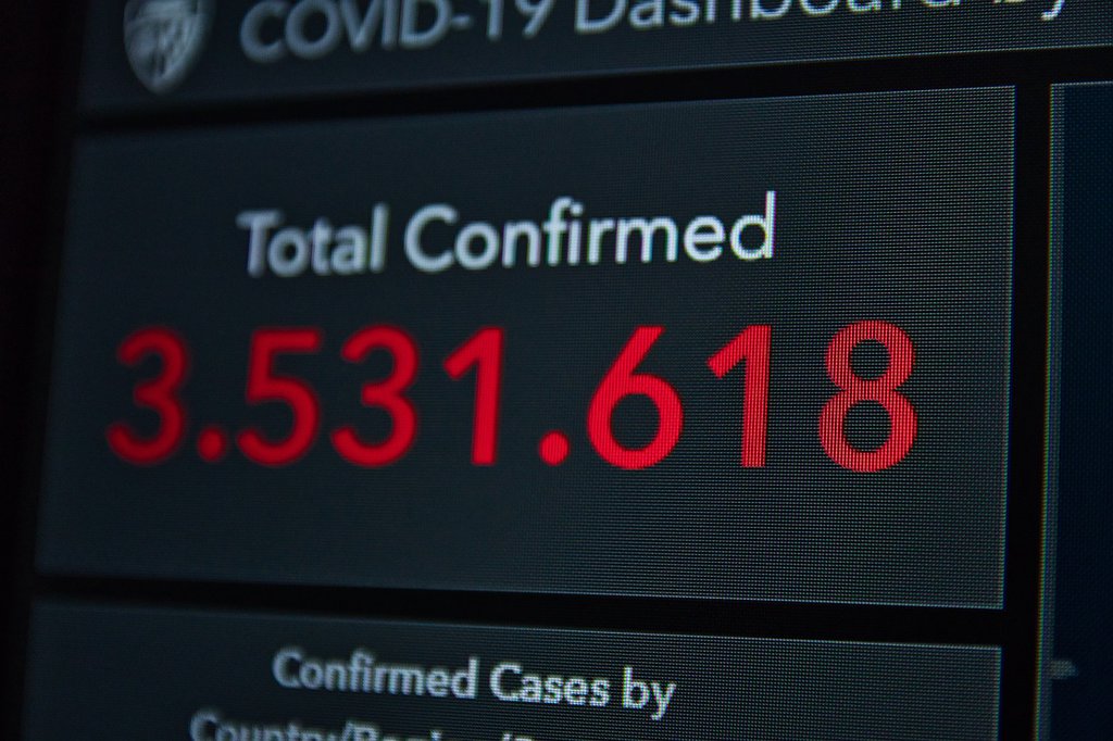 4 Unbeatable Reasons To Invest In Digital Signage In 2025