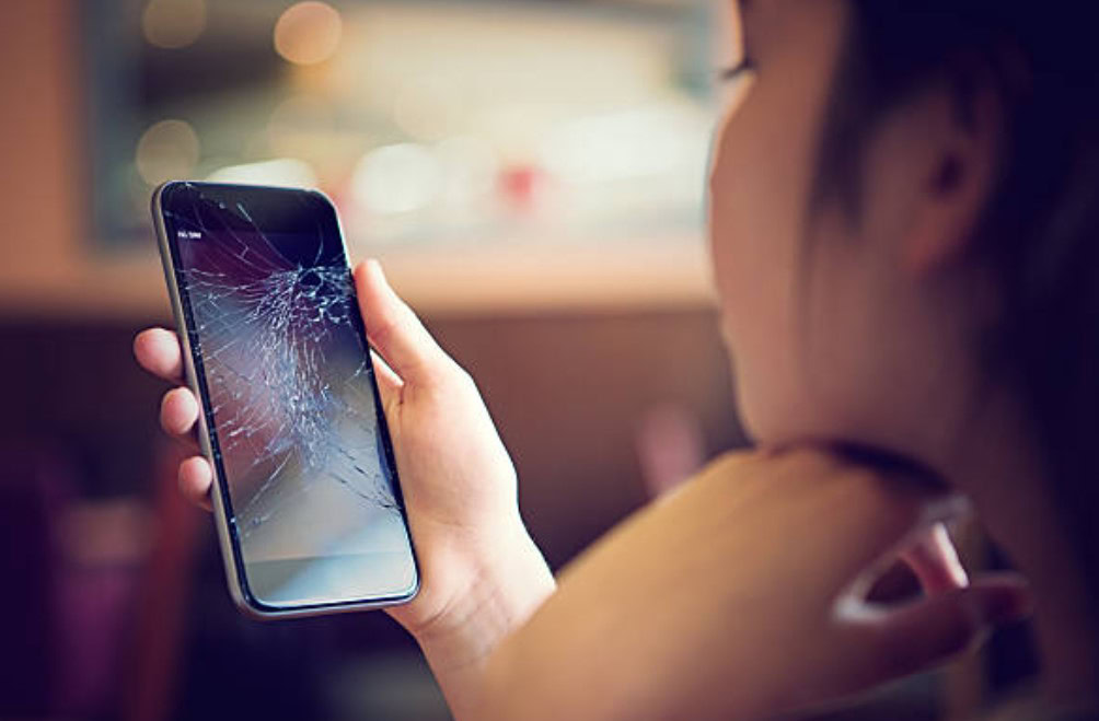 Fix Black Spots on Phone Screen Quickly With This Short Guide